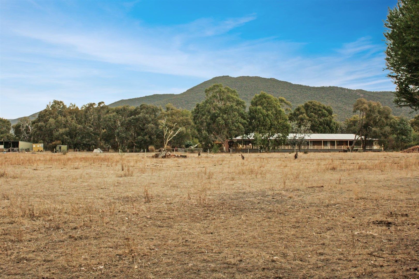 40 Robins Road, Pomonal | Property History & Address Research | Domain