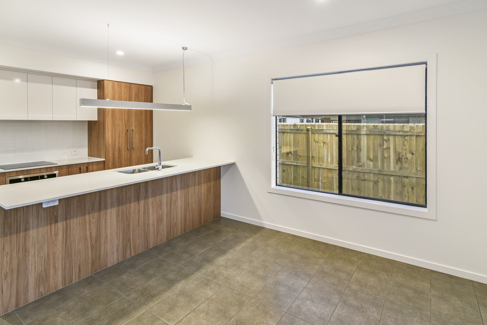 9 Forest Avenue, Ormeau QLD 4208 - House For Rent | Domain