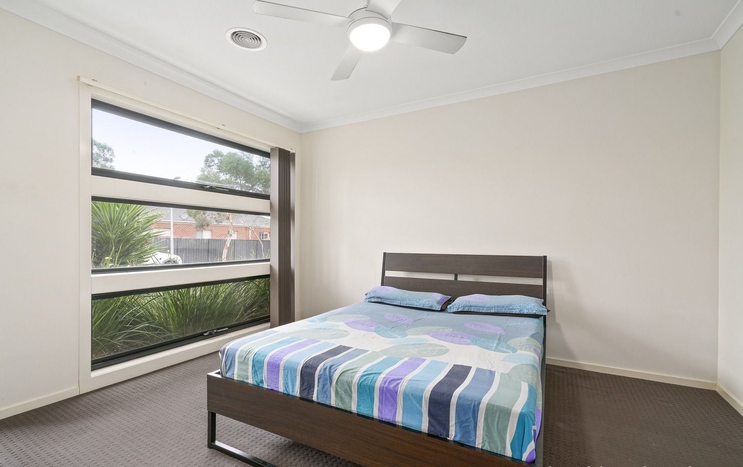 39 Hawkstone Road, Manor Lakes VIC 3024 - House For Rent - $450 | Domain