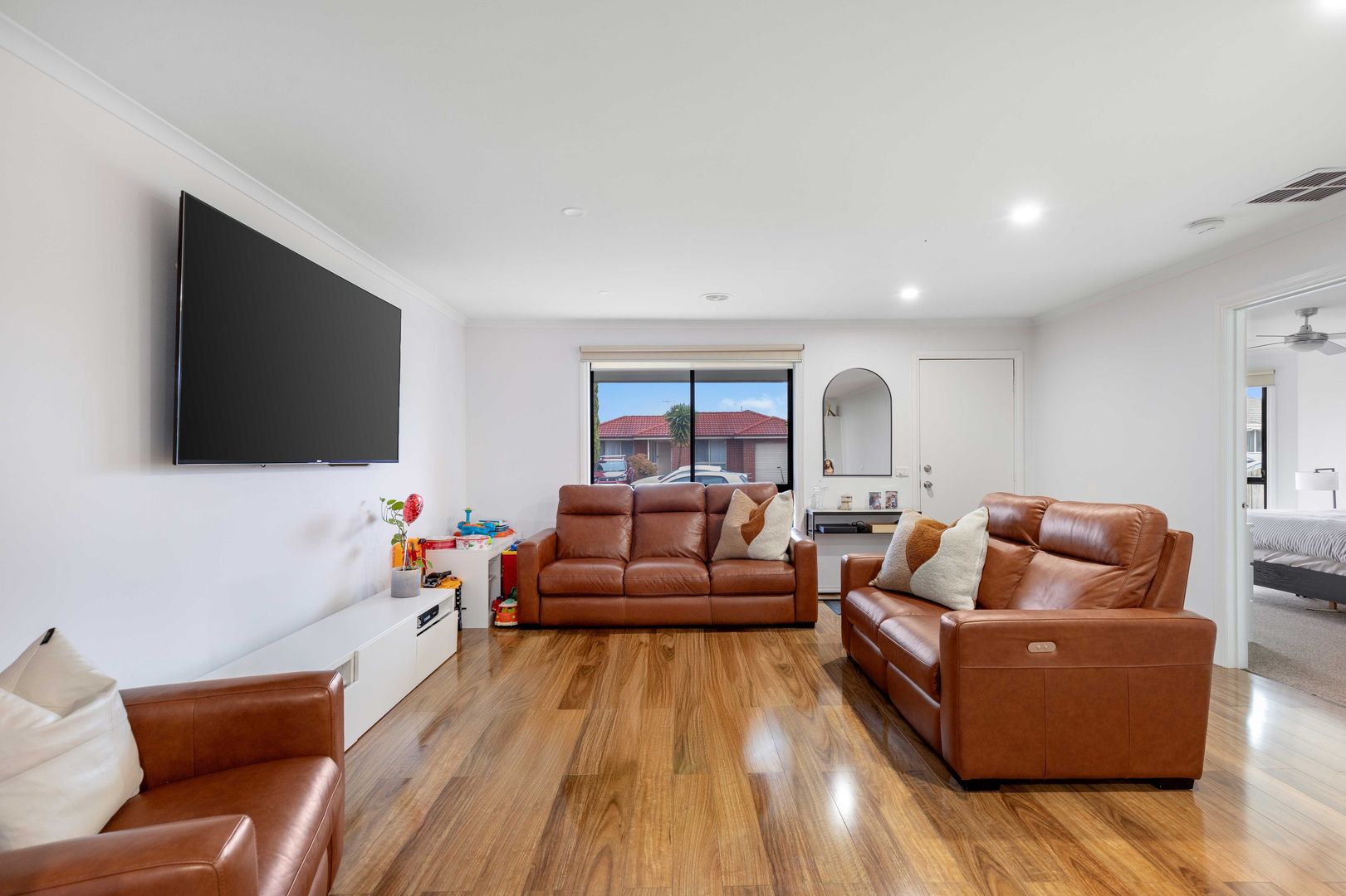 2 Mankina Circuit, Delahey VIC 3037 | Domain