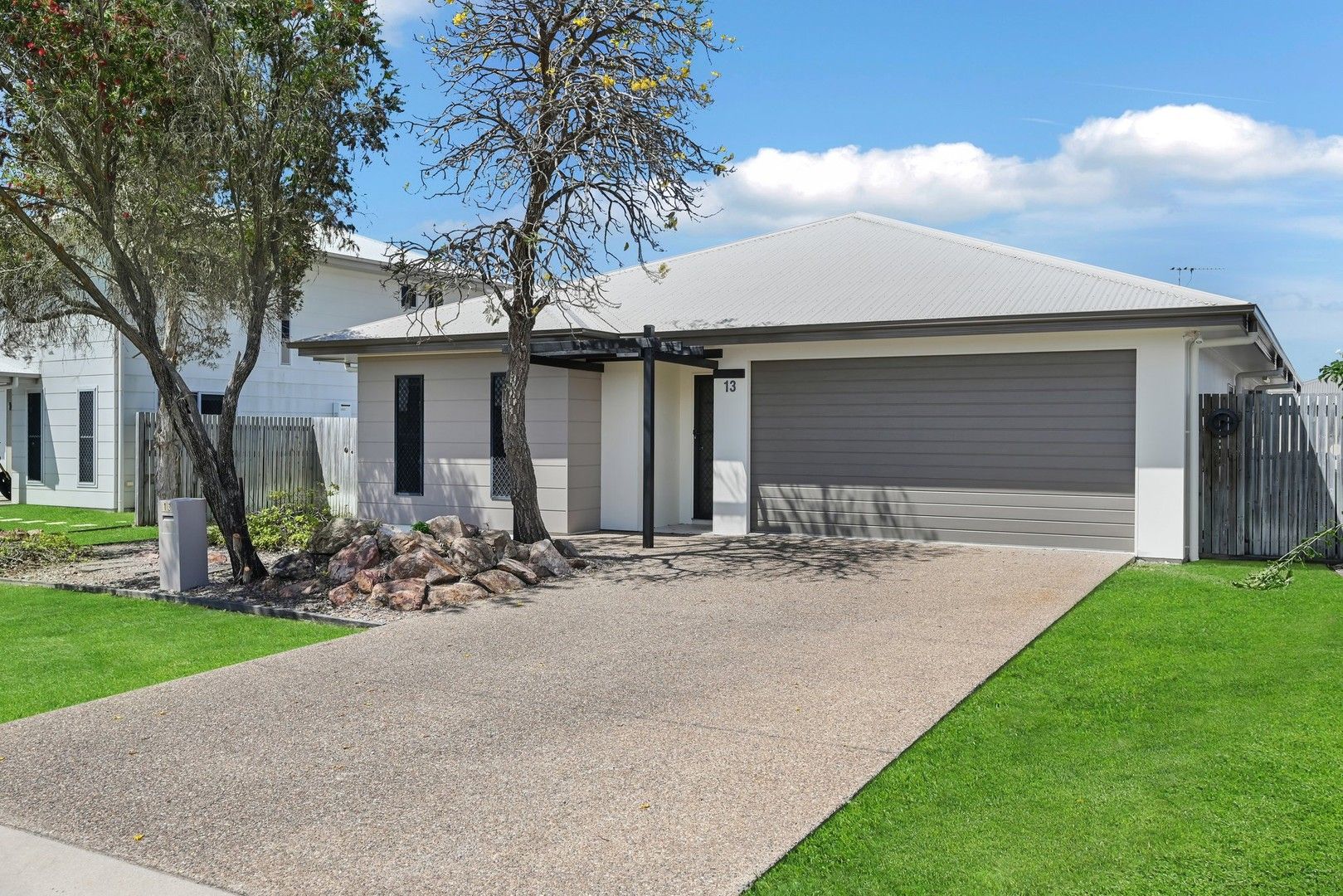 Burdell QLD 4818 - 4 beds house for Rent, $650 weekly - 17367790 | Domain