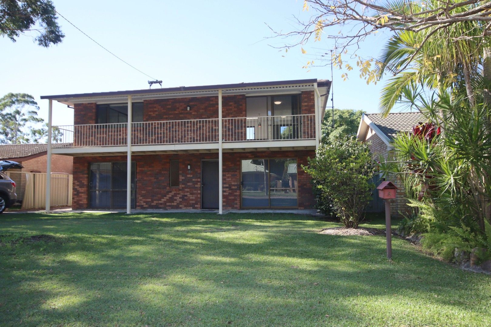 5 Torpey Avenue, Lemon Tree Passage NSW 2319 - House For Rent | Domain