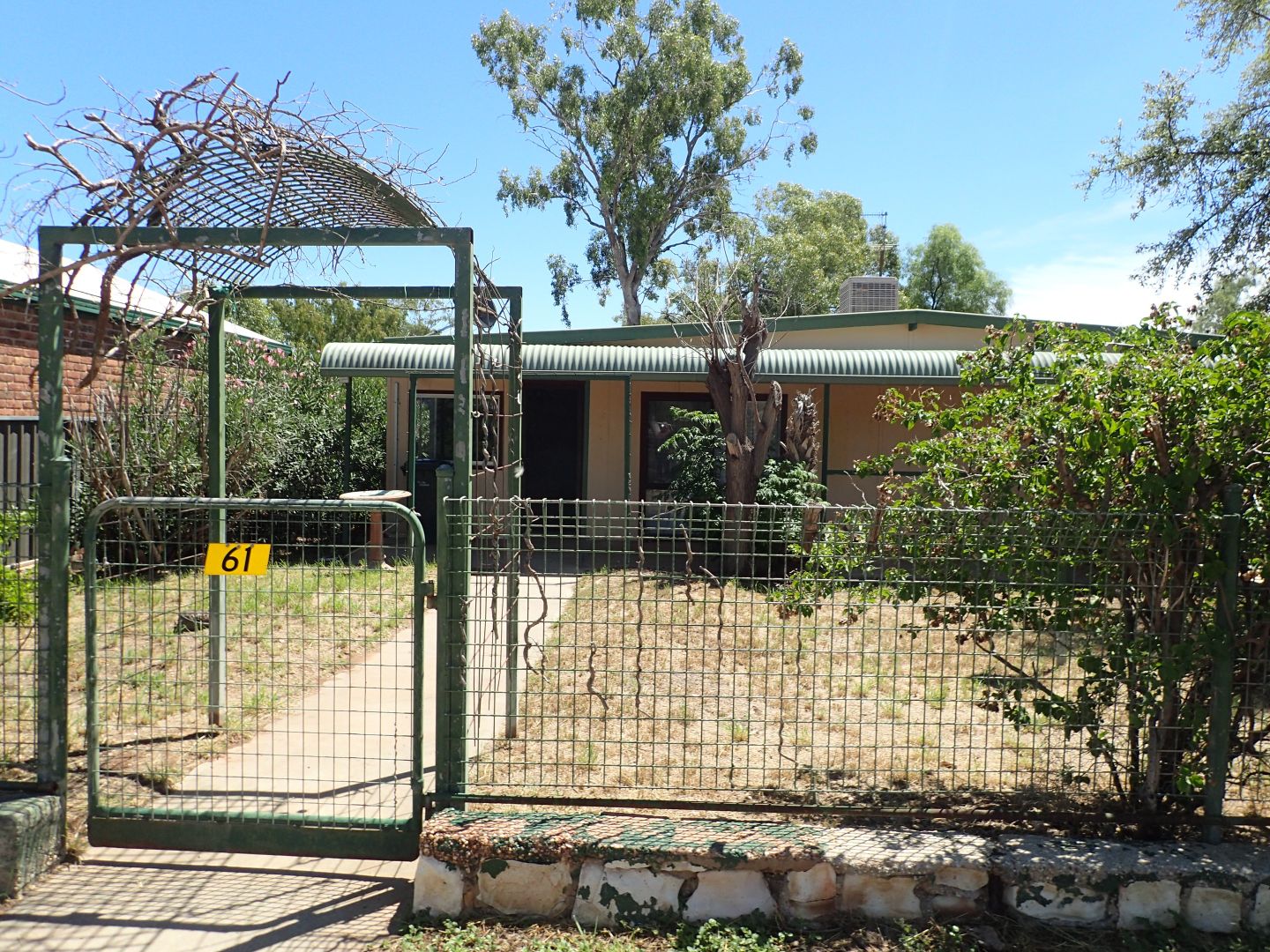 61 Pandora Street, Lightning Ridge | Property History & Address ...