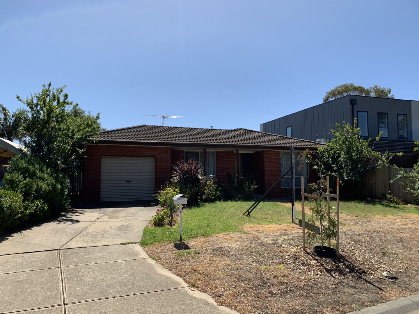 13 Tiber Close, Werribee | Property History & Address Research | Domain