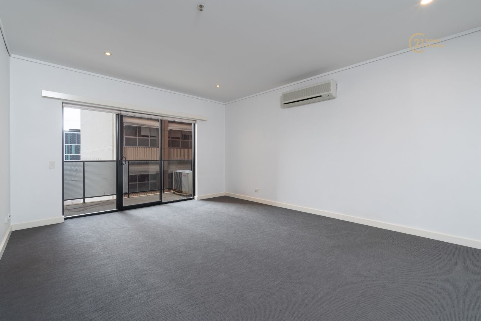 114/138 Barrack Street, Perth WA 6000 - Apartment For Rent - $550 | Domain