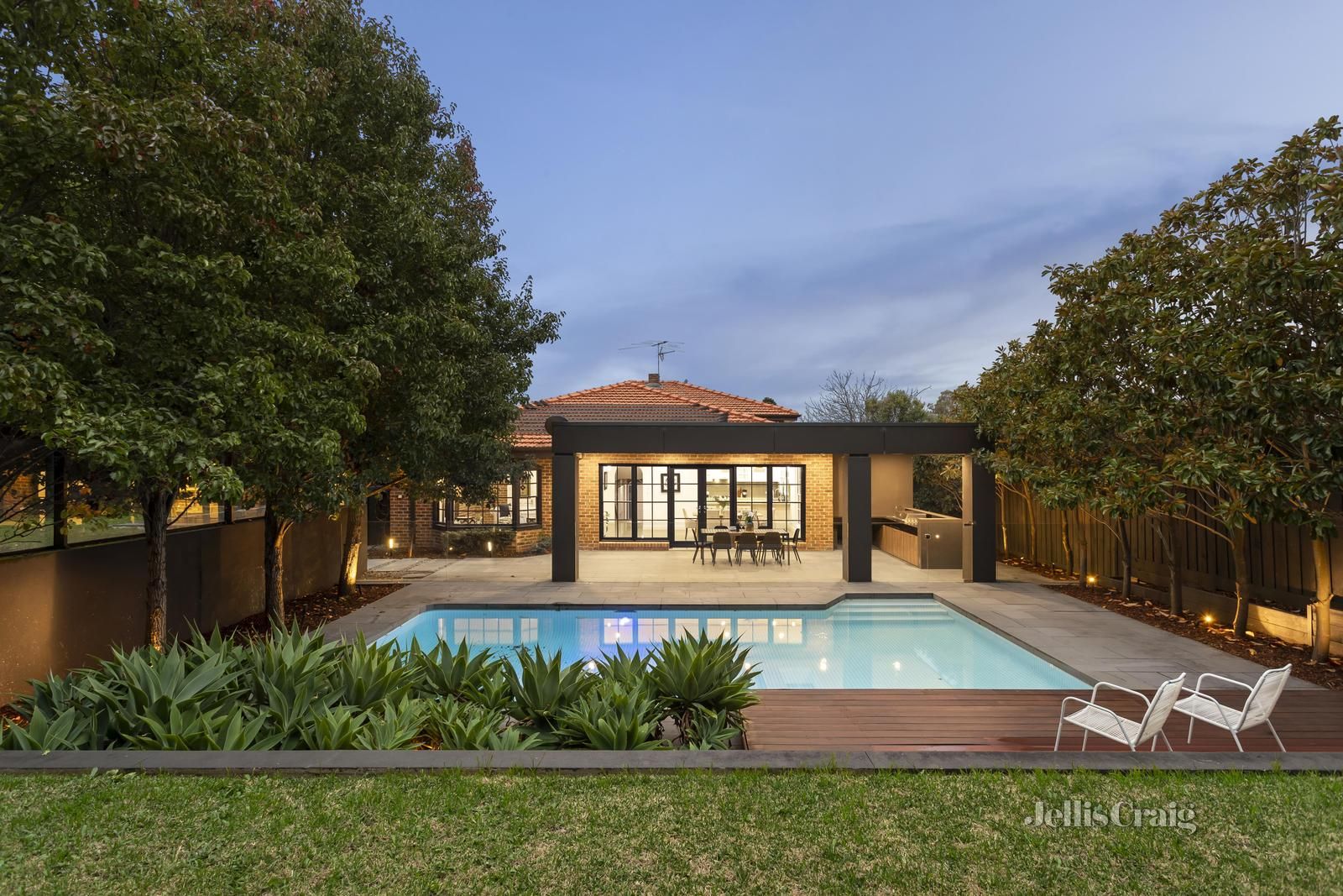 11 Little Valley Road, Templestowe VIC 3106 | Domain