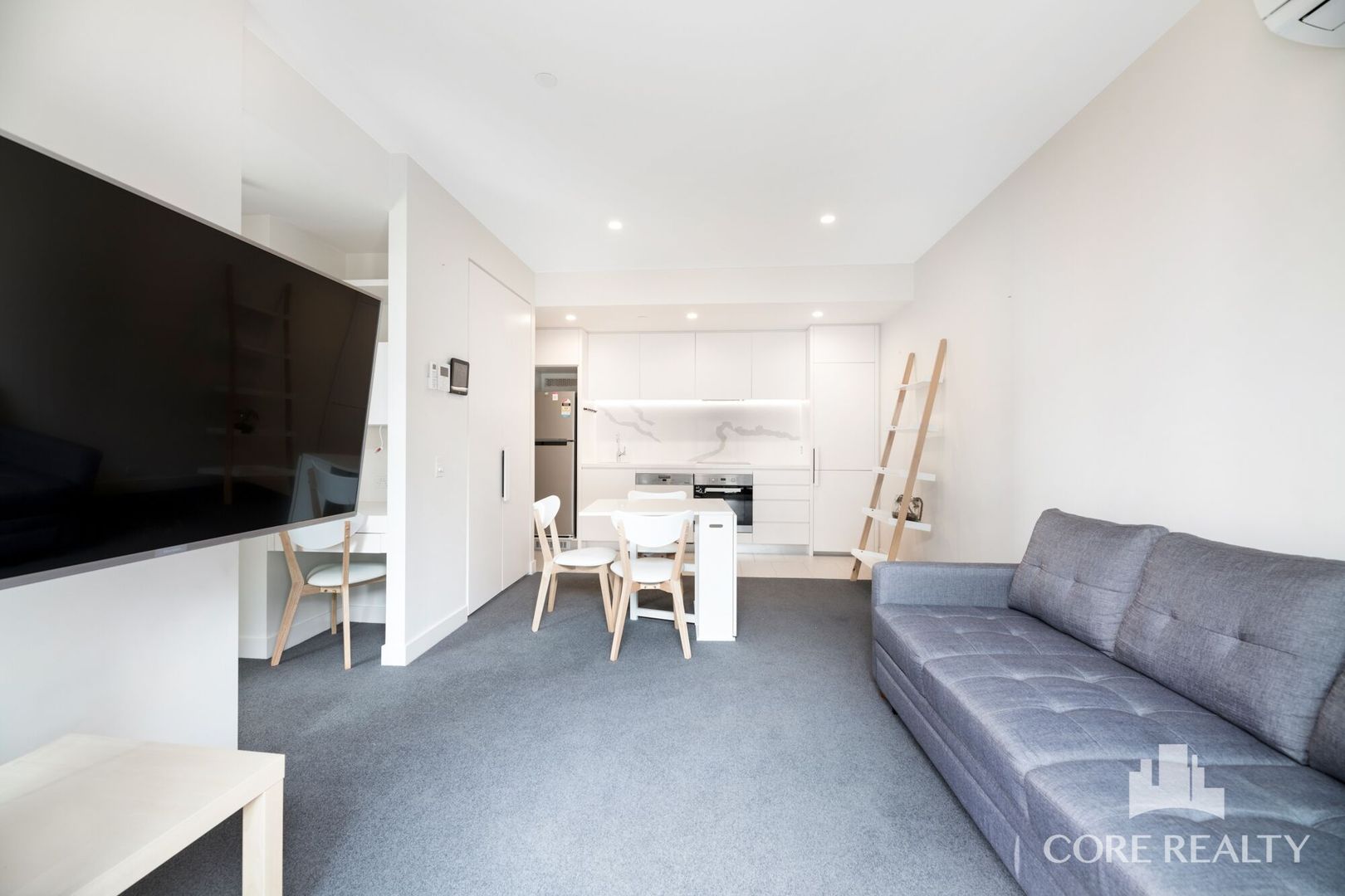 630/555 St Kilda Road, Melbourne | Property History & Address Research ...