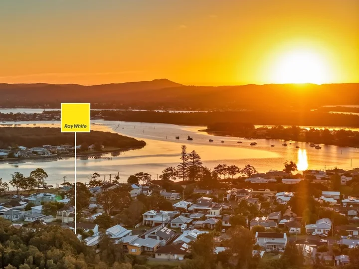380 Real Estate Properties for Sale in Davistown, NSW, 2251 | Domain