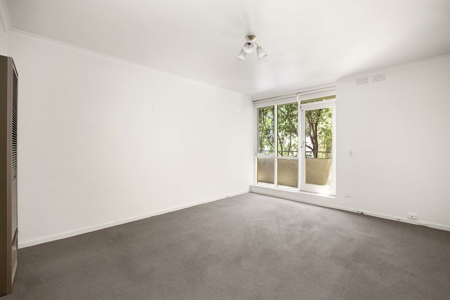 3/219 Brighton Road, Elwood VIC 3184 - Apartment For Rent | Domain