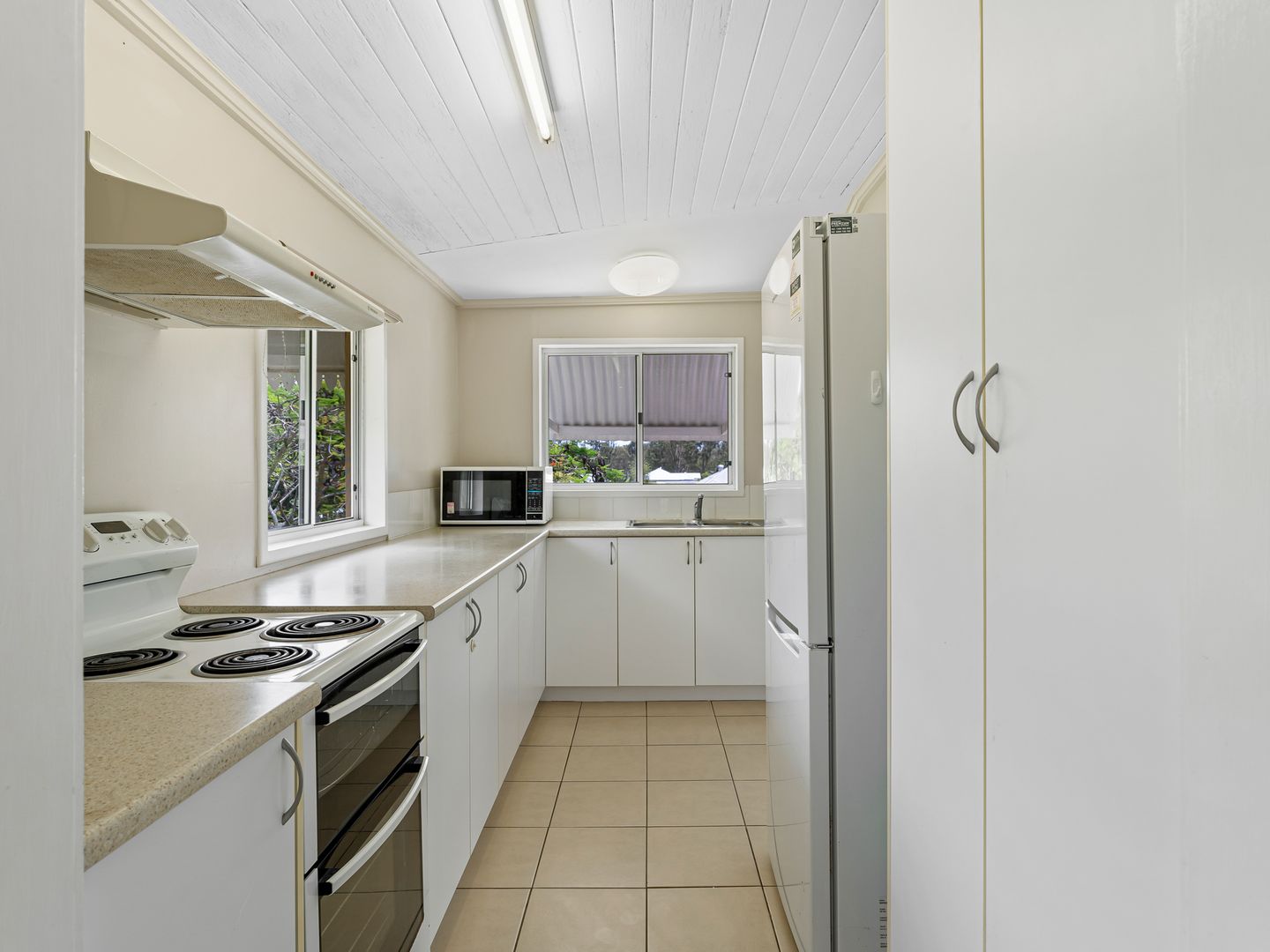 41-43 Woongool Road, Tinana QLD 4650 - House For Rent | Domain