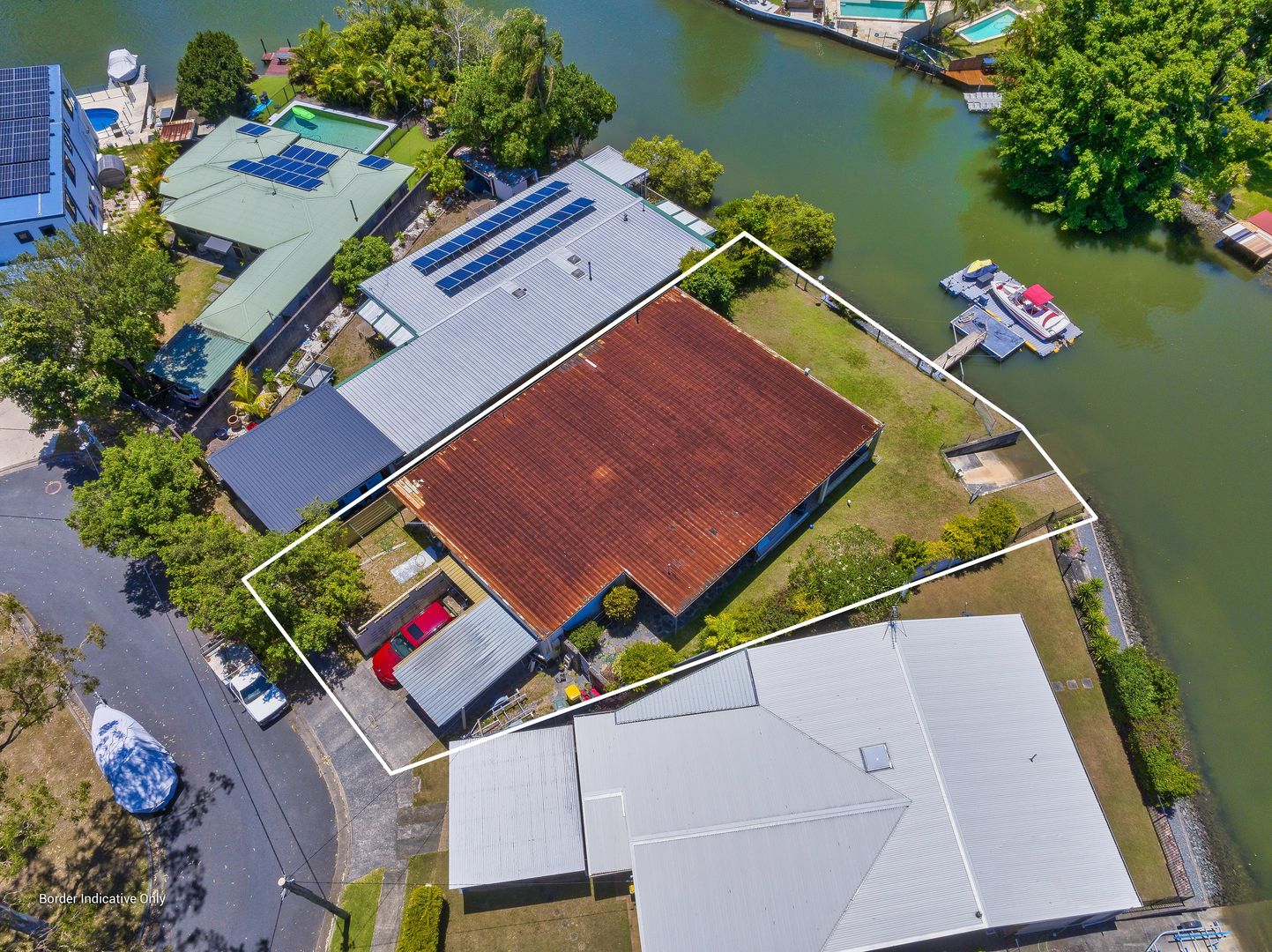 13 Perry Place, Biggera Waters | Property History & Address Research ...