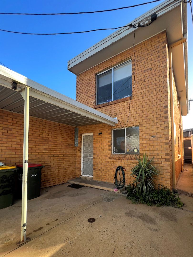 288 Banna Lane, Griffith NSW 2680 - House For Rent | Domain