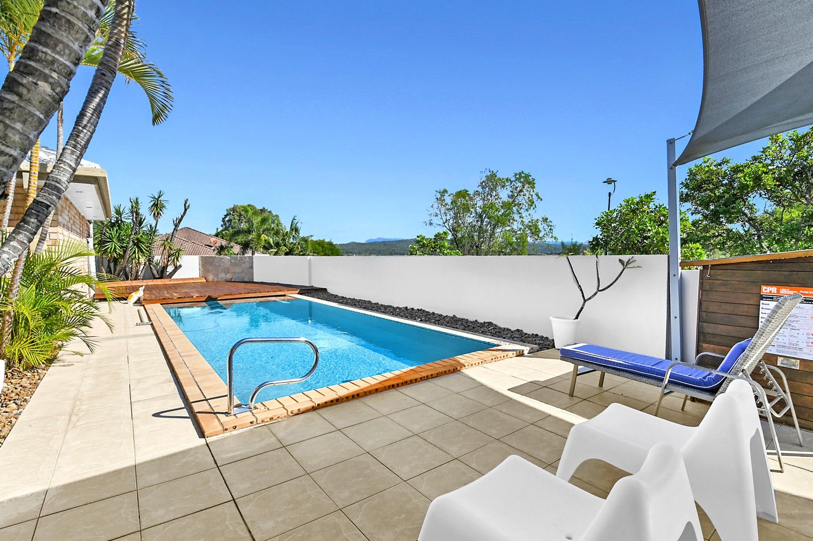 8 Matthew Close, Burleigh Heads QLD 4220 - House For Rent | Domain