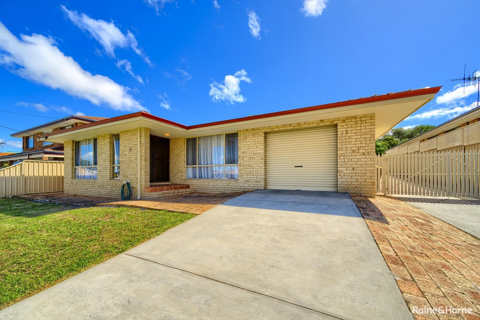 35 Green Island Crescent, Bayonet Head WA 6330 | Domain