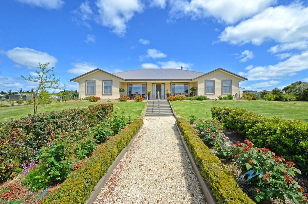 106 Deloraine Drive, Warrenu | Property History & Address Research | Domain