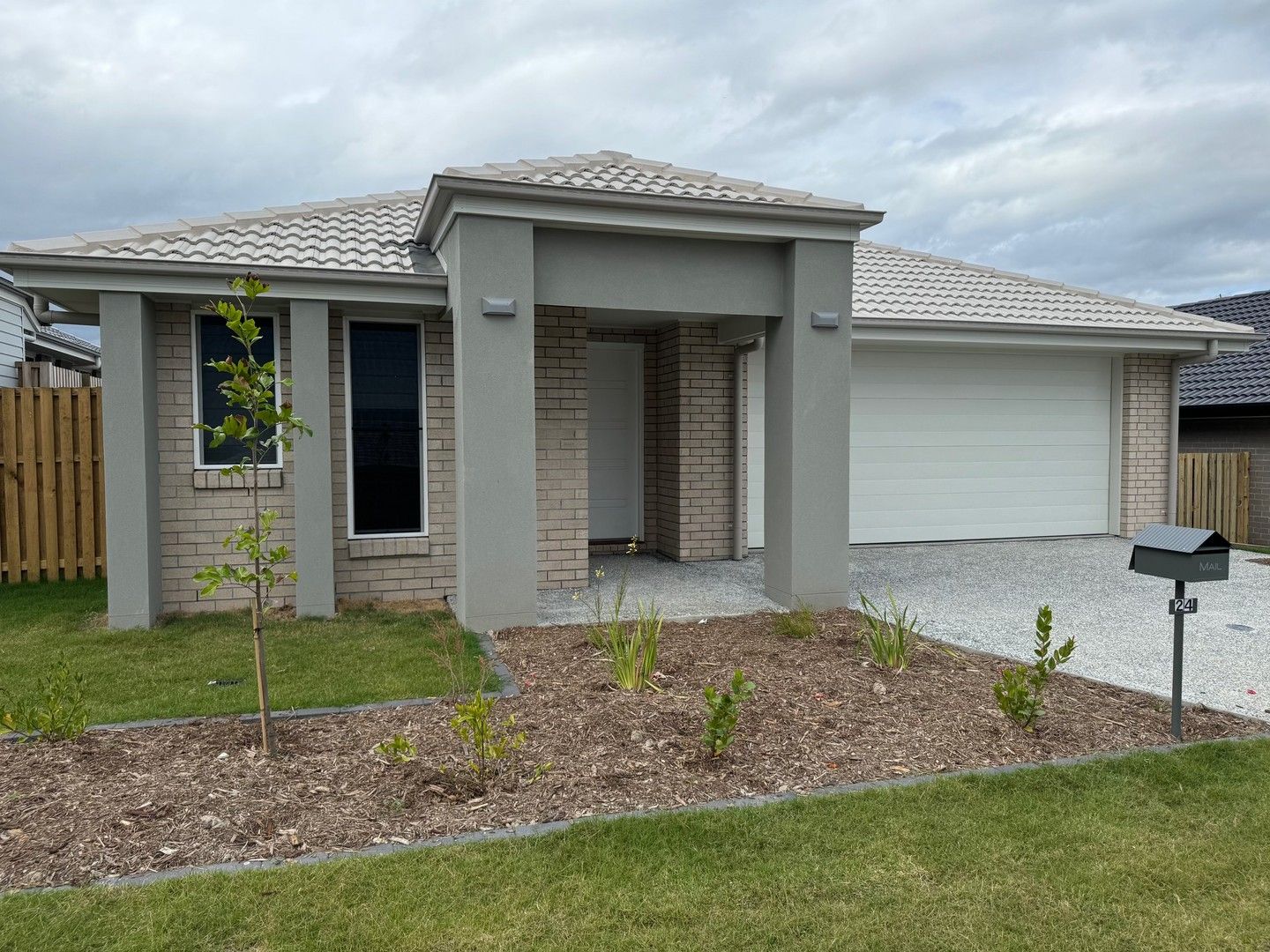 24 Bark Street, Park Ridge QLD 4125 - House For Rent - $600 | Domain