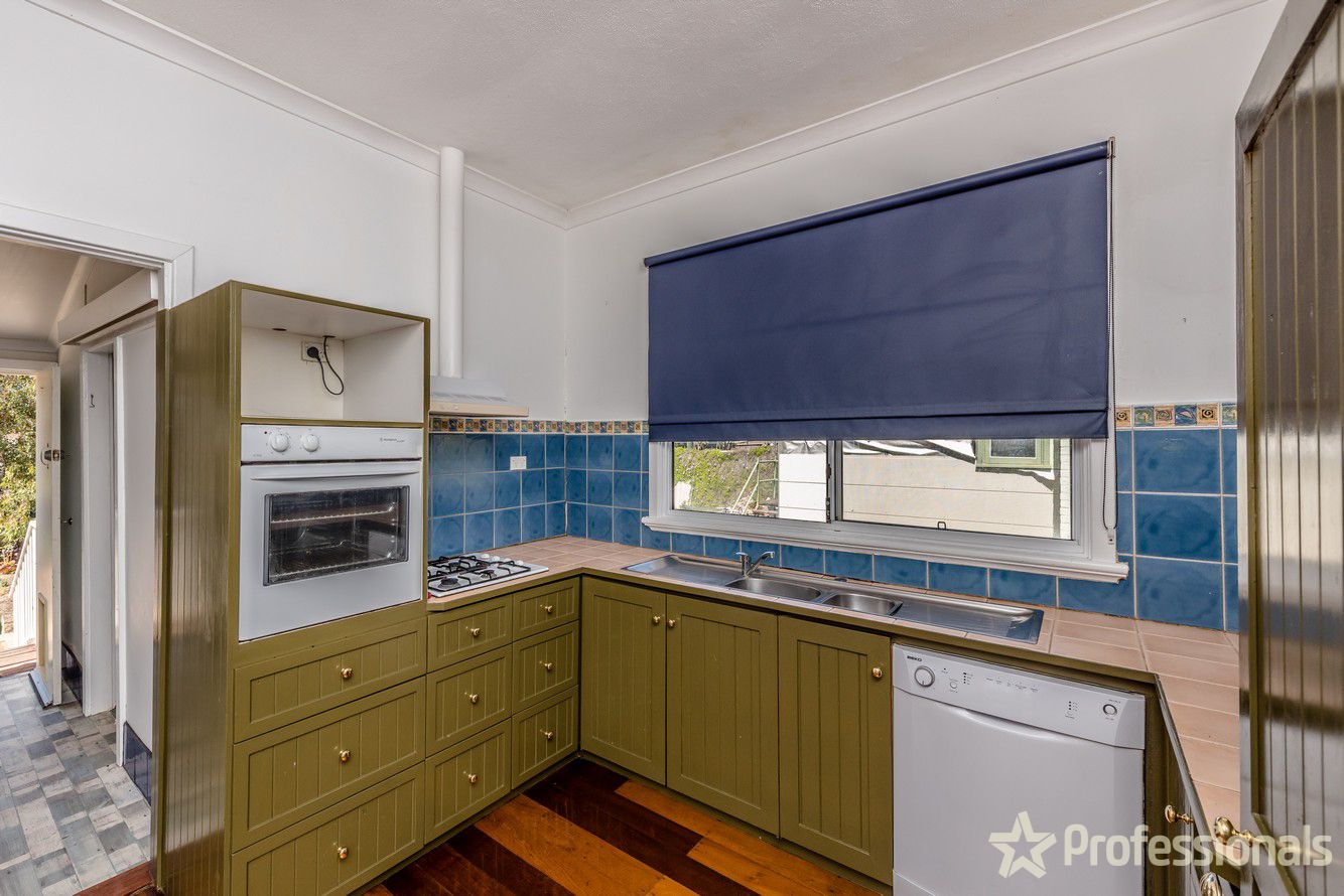 210 Evans Street, Beachlands WA 6530 | Domain