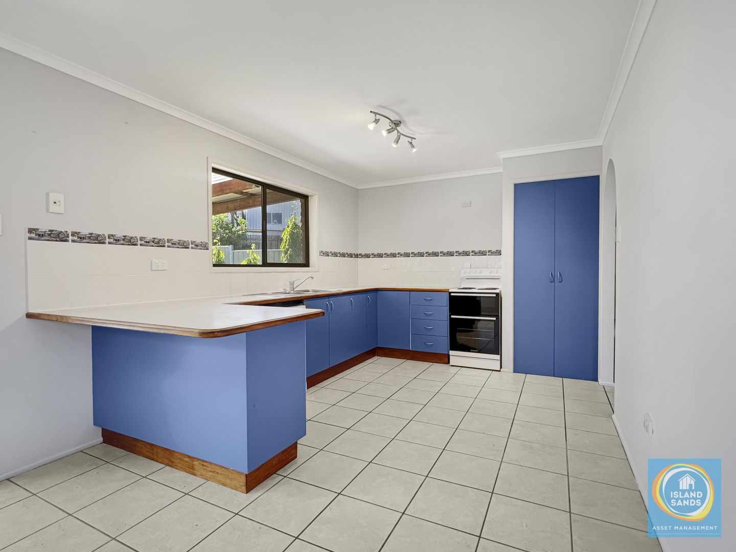 1/3 Fox Court, Tannum Sands QLD 4680 - Duplex For Rent | Domain