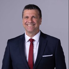 Rob Cinelli | LJ Hooker Coolangatta Tweed | Real Estate Agent in 5/100 ...