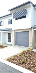 6/31 Sunray Parade, Griffin QLD 4503 - Townhouse For Rent | Domain