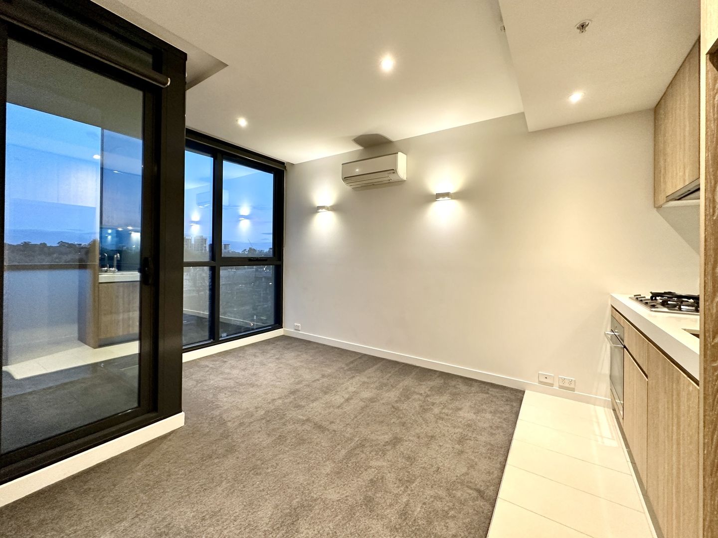 218/108 Flinders Street, Melbourne VIC 3000 - Apartment For Rent | Domain