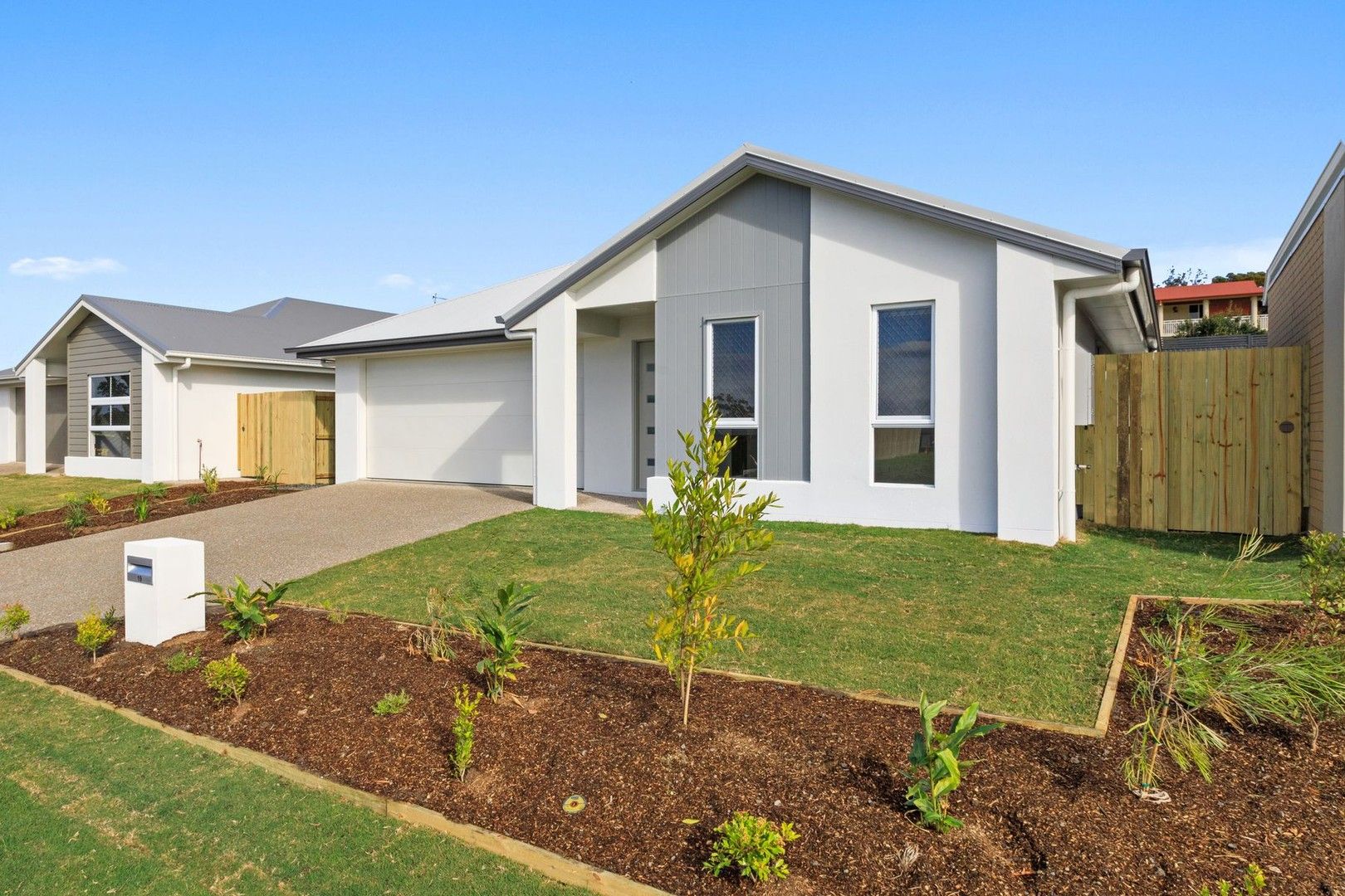 19 Fairview Street, Victoria Point QLD 4165 - House For Rent | Domain