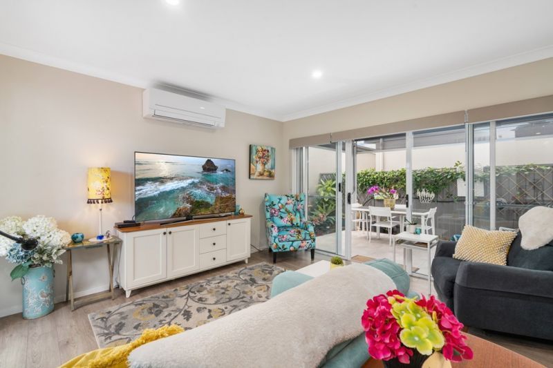 28/2 Spinnaker Drive, Sandstone Point QLD 4511 | Domain