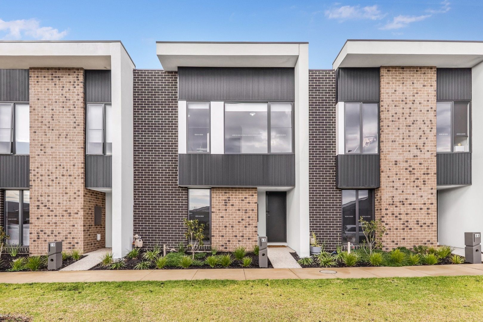 68 Coridale Boulevard, Lara VIC 3212 - Townhouse For Rent | Domain