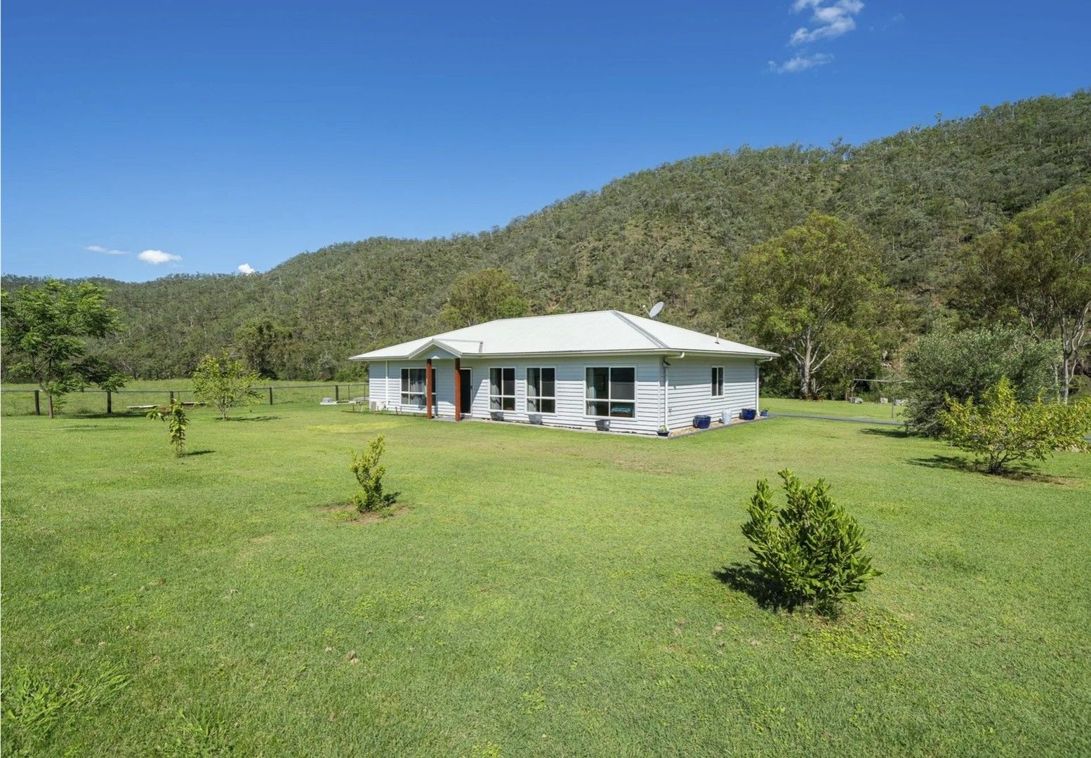 501 Glenhowden Road, Colinton | Property History & Address Research ...