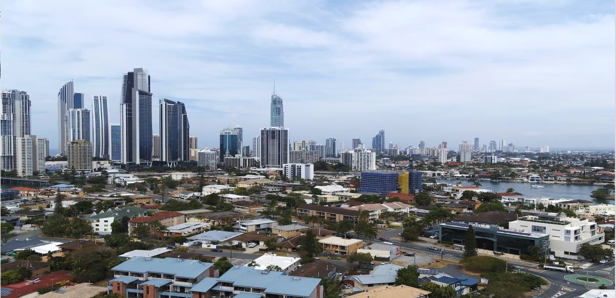 Chevron Island QLD 4217 - 3 beds apartment for Sale, $1,850,000 ...