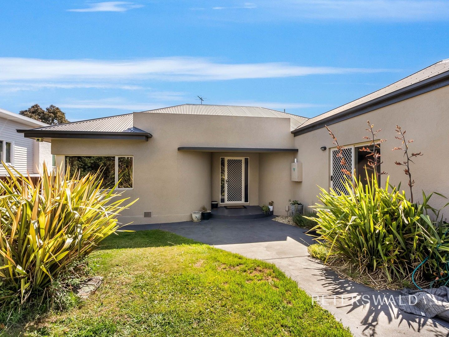 18 Queen St, Bellerive TAS 7018 - House For Rent | Domain