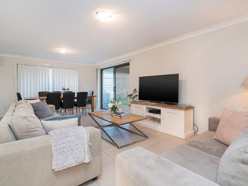 21 Boxer Street, Gillieston Heights NSW 2321 - House For Rent | Domain