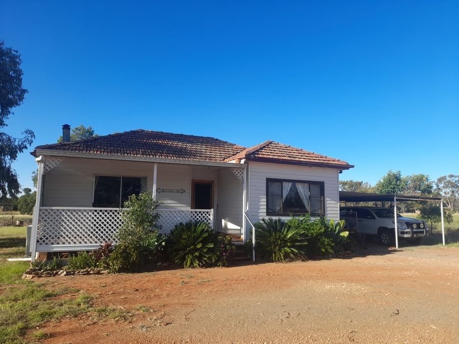 27 Hutchinsons Lane, Tottenham NSW 2873 - House for Sale | Domain