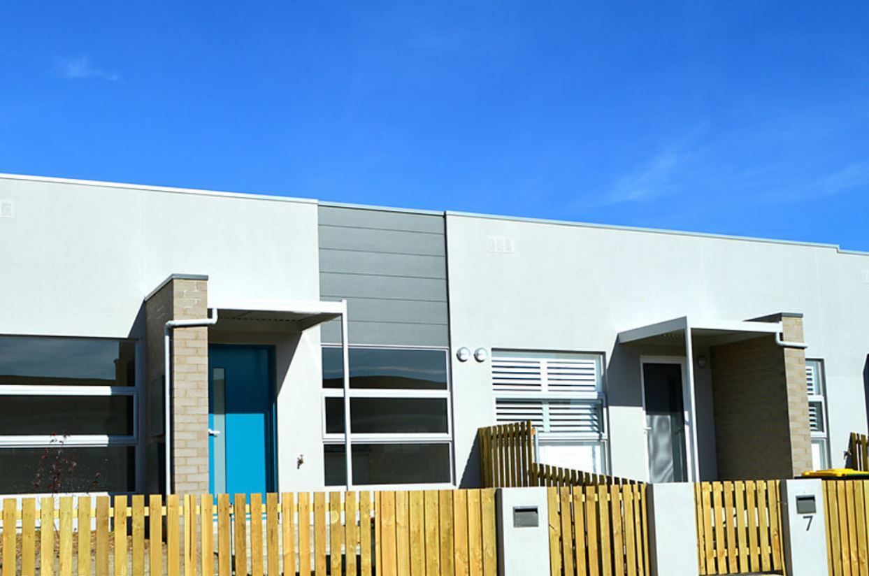 5 Chanter Terrace, Coombs ACT 2611 - Townhouse For Rent | Domain