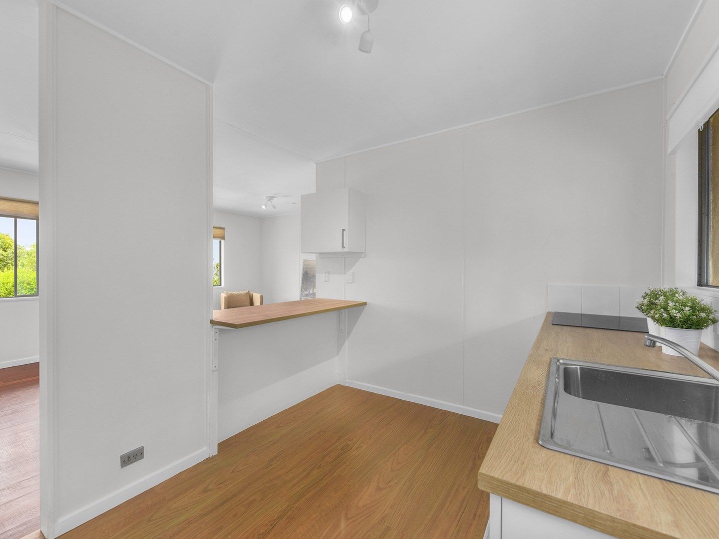 1/74 Ferndale Street, Annerley QLD 4103 - Apartment For Rent | Domain