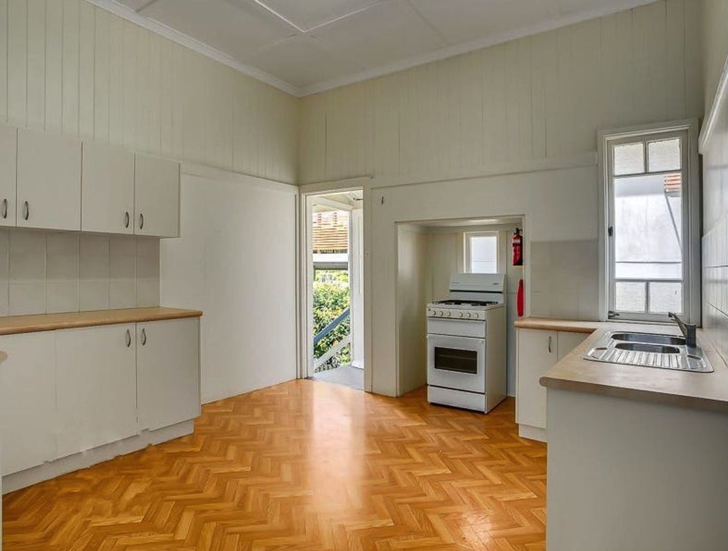 1/4 Clifton Street, Wilston QLD 4051 - Apartment For Rent - $600 | Domain