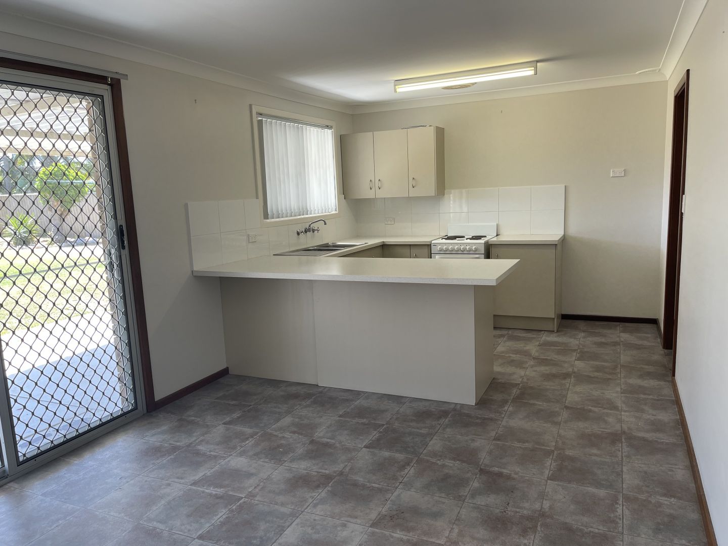 19 Hale Street, Rangeway WA 6530 - House For Rent - $400 | Domain