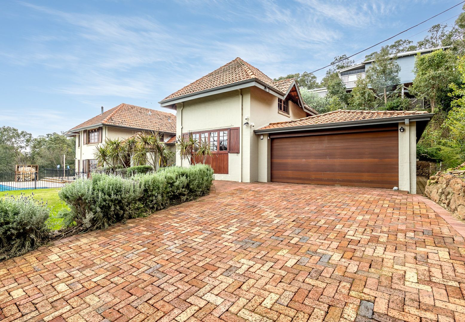 39 Lansdowne Road, Gooseberry Hill WA 6076 - House For Rent | Domain