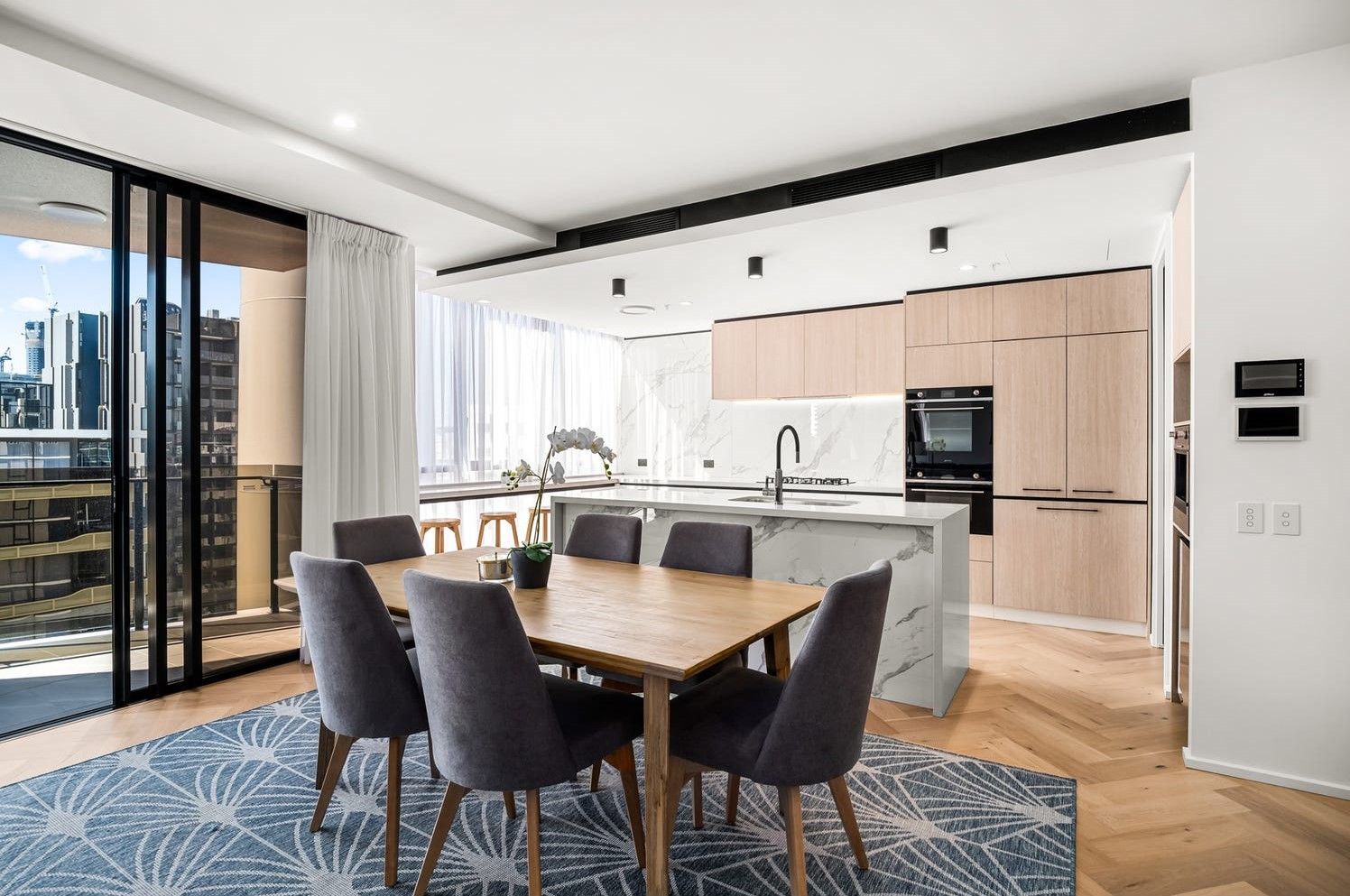 21005/33 Manning Street, South Brisbane QLD 4101 - Apartment For Rent ...