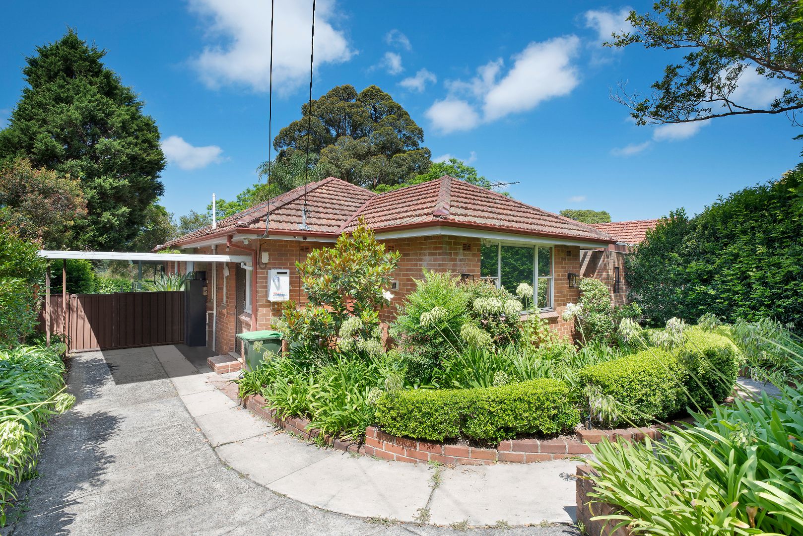 203 Eastern Valley Way, Middle Cove NSW 2068 - House For Rent | Domain