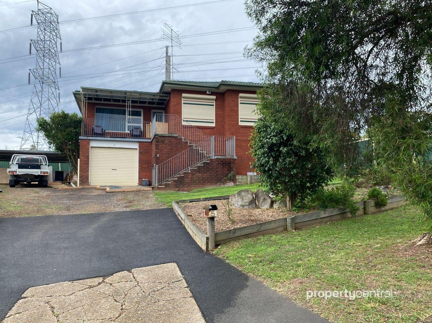 5 Highview Ave, Penrith NSW 2750 - House For Rent | Domain