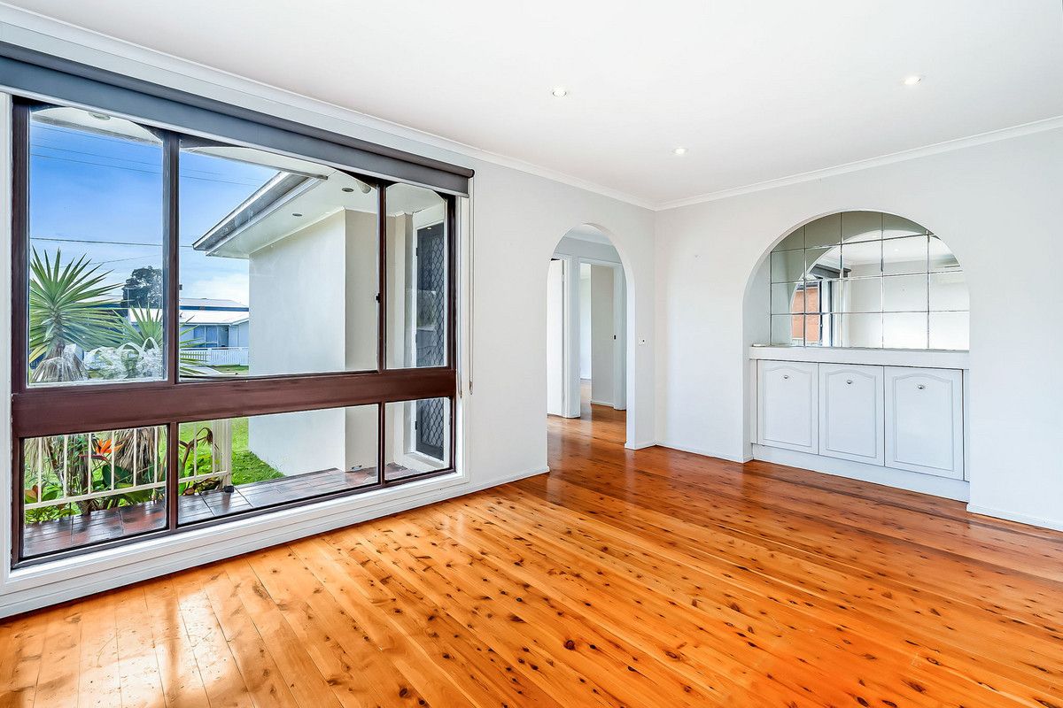 51 Rushby Street, Bateau Bay NSW 2261 - House For Rent | Domain