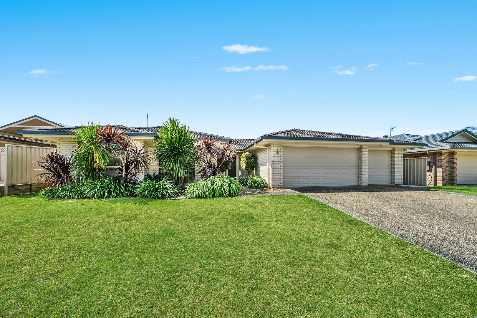 45 Braeroy Drive, Port Macquarie NSW 2444 - House For Rent | Domain