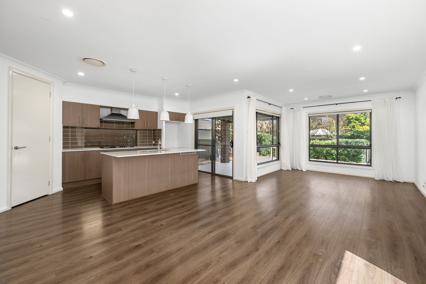 86 Willowdale Drive, Denham Court NSW 2565 - House For Rent | Domain