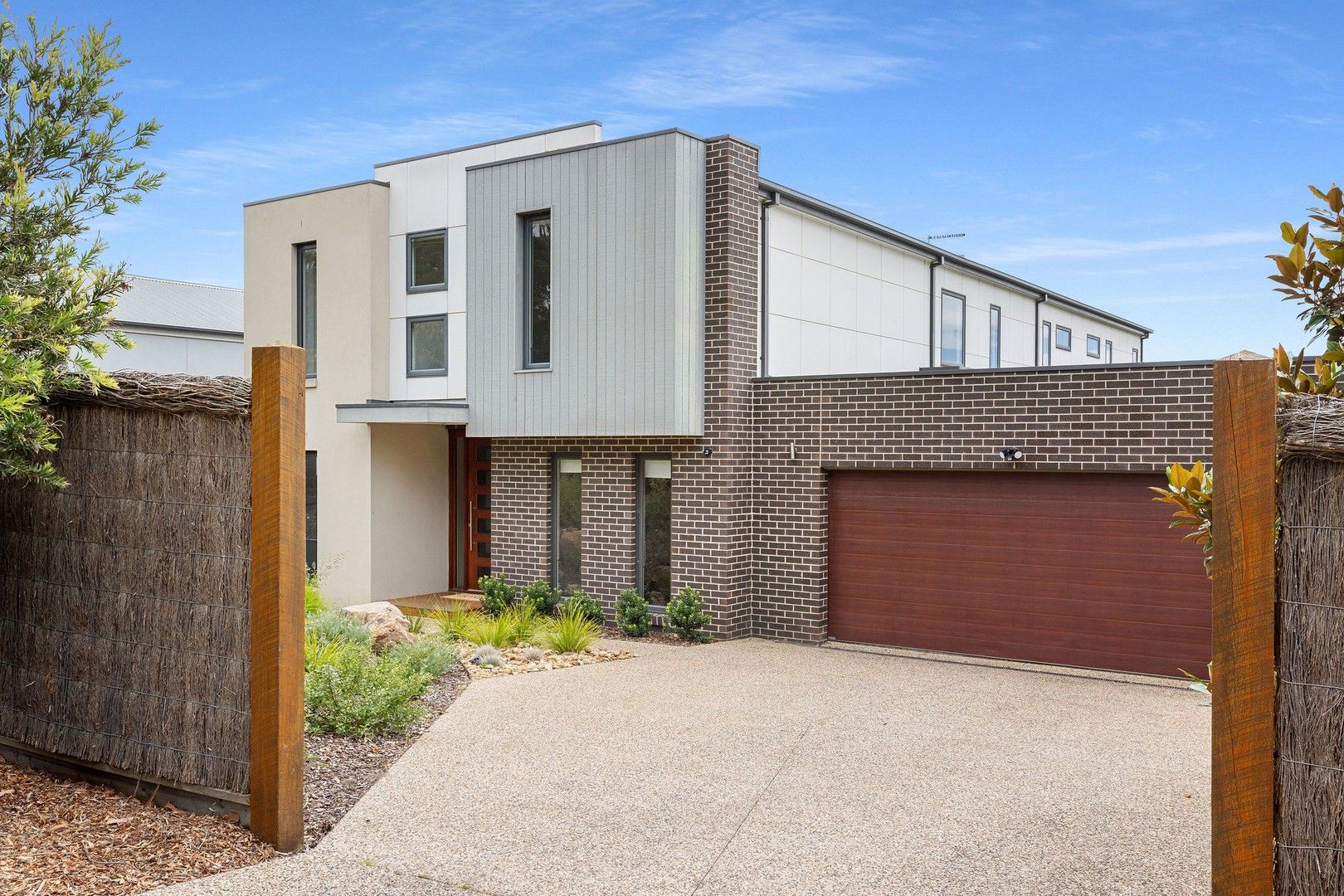 33 Hooper Grove, Mount Martha VIC 3934 | Domain