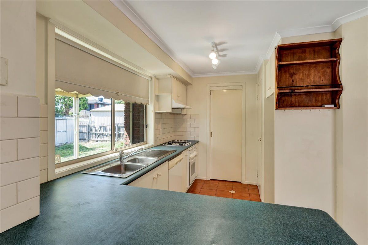 64 Thames Boulevard, Werribee VIC 3030 - House For Rent - $450 | Domain