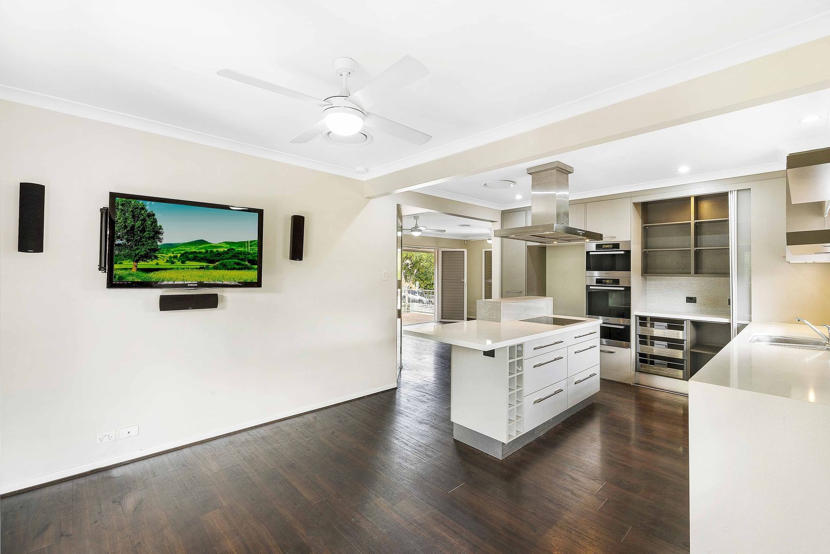 56 Nicklin Street, Coorparoo QLD 4151 - House For Rent | Domain