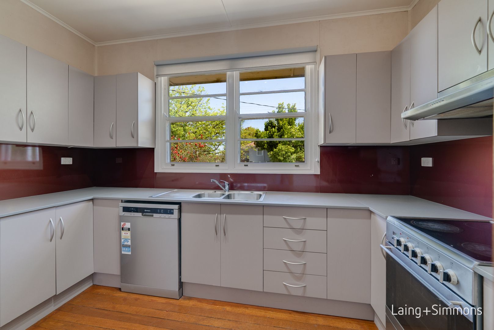 62 Faulkner Street, Armidale NSW 2350 - House For Rent | Domain
