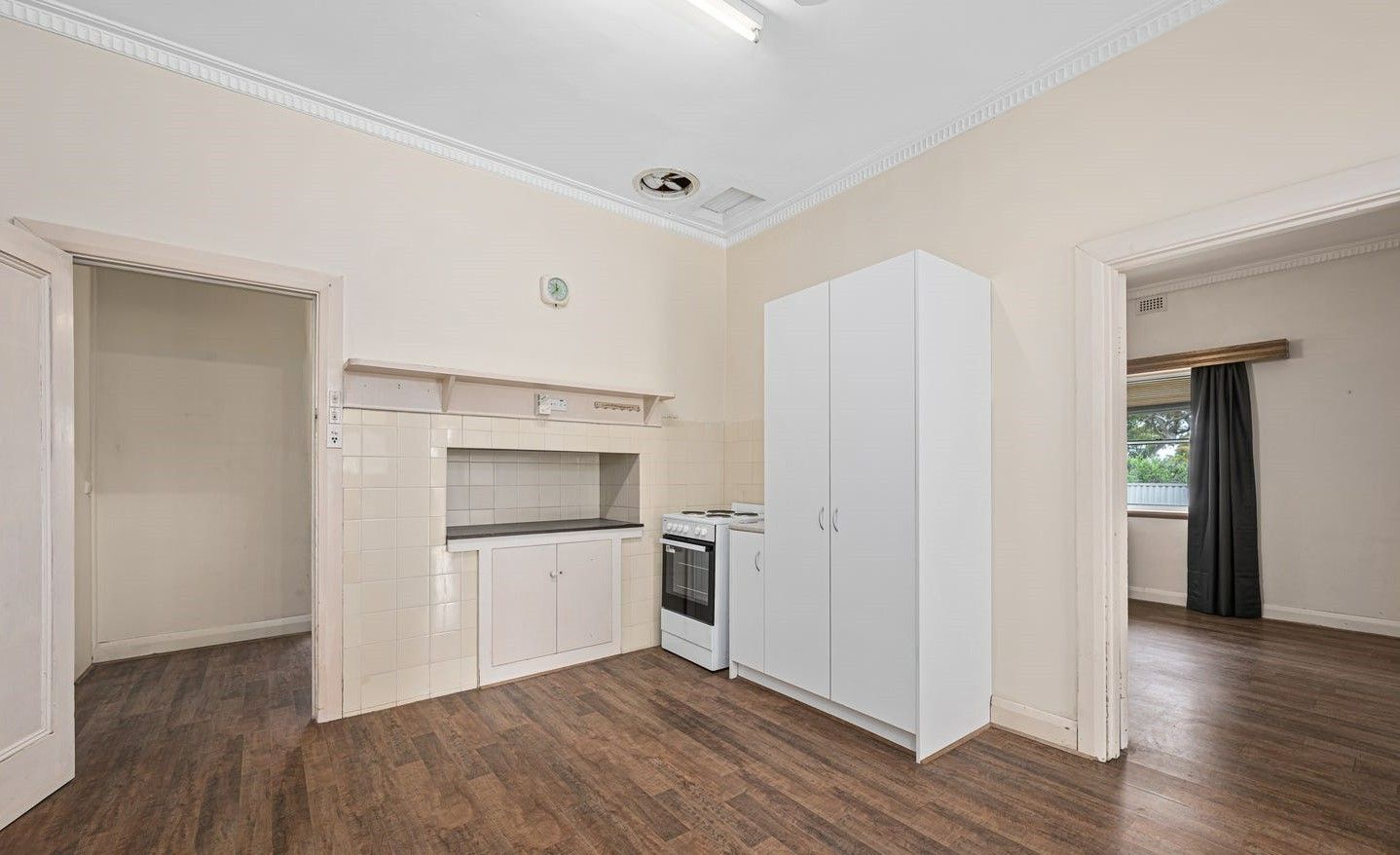 82 Victor Harbor Rd, Old Noarlunga SA 5168 - House For Rent - $460 | Domain