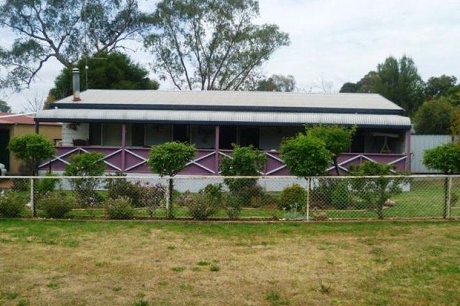 205 Real Estate Properties for Sale in Yeoval, NSW, 2868 | Domain